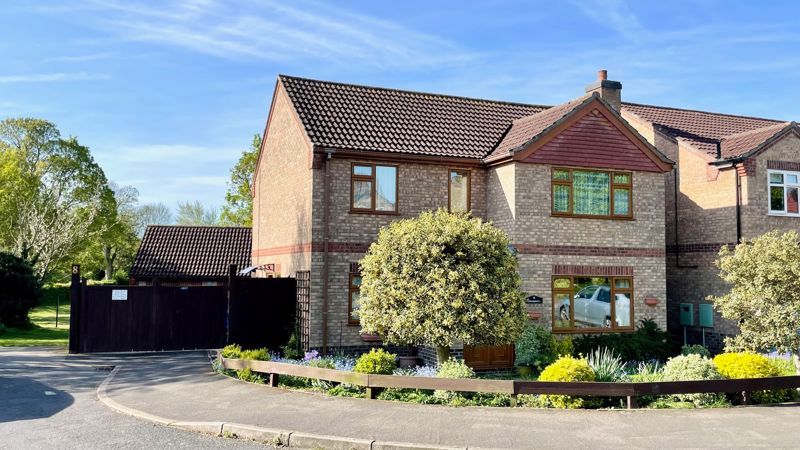 4 Bed Detached House For Sale In Sheppards Close Heighington Lincoln