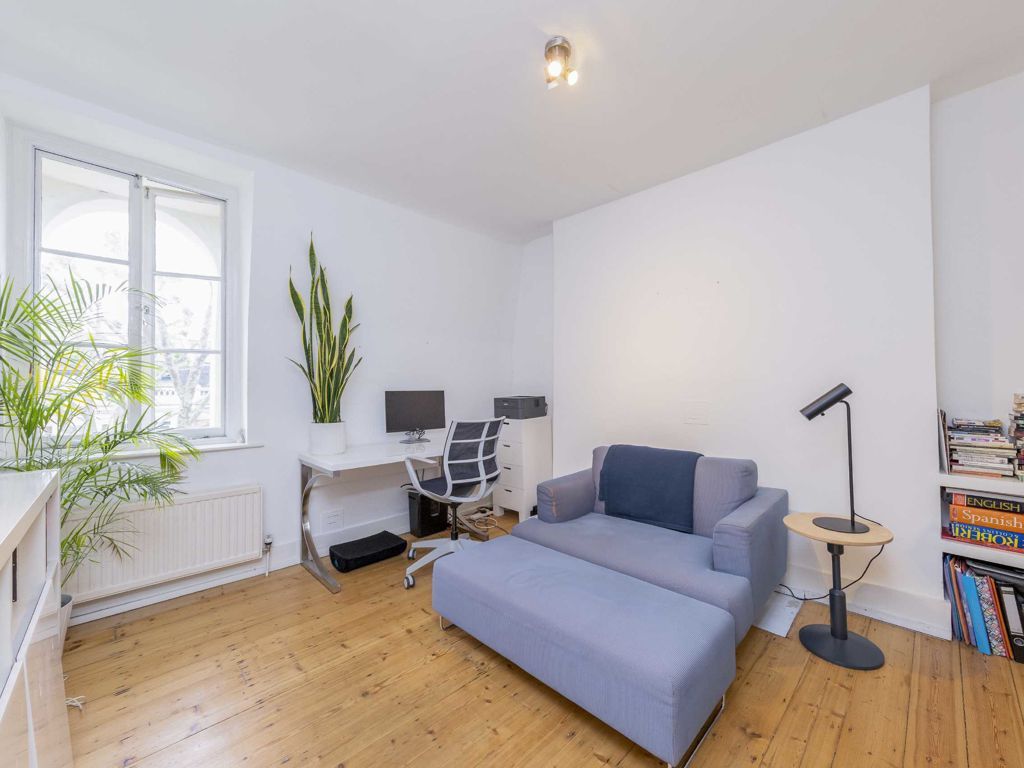 1 bed flat to rent in Ladbroke Grove, London W10, £1,746 pcm - Zoopla