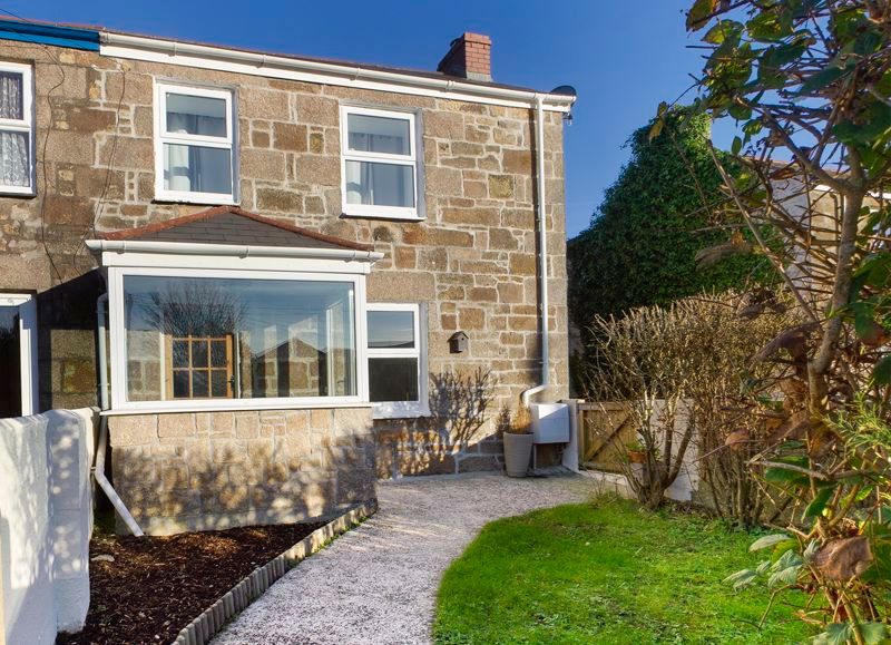 4 bed end terrace house for sale in North Street, Redruth TR15 - Zoopla