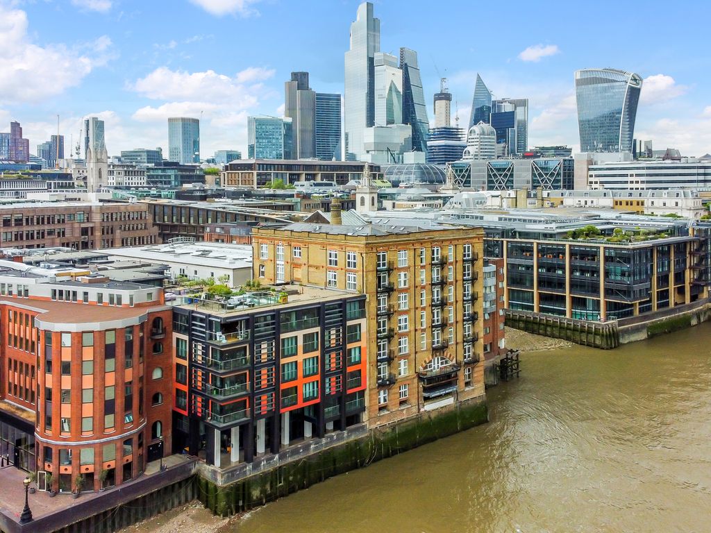 1 bed flat for sale in High Timber Street, London EC4V, £525,000 - Zoopla