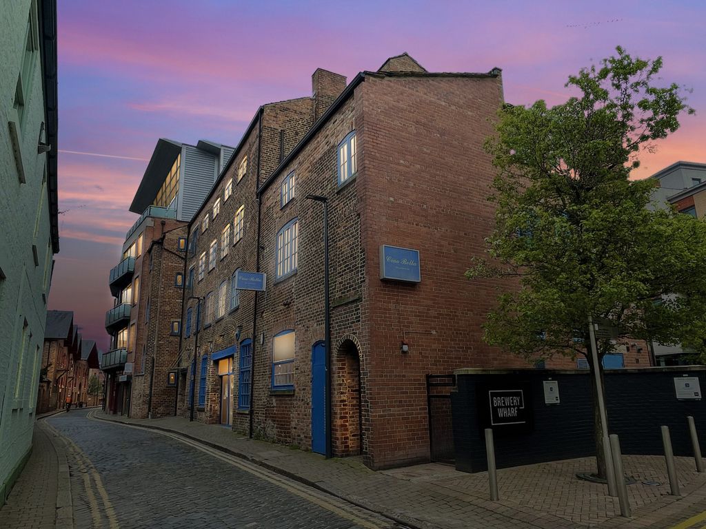 2 bed flat for sale in Dock Street, Leeds LS10, £300,000 - Zoopla