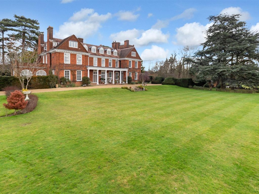 1 bed flat for sale in Holwell, Hatfield AL9 - Zoopla