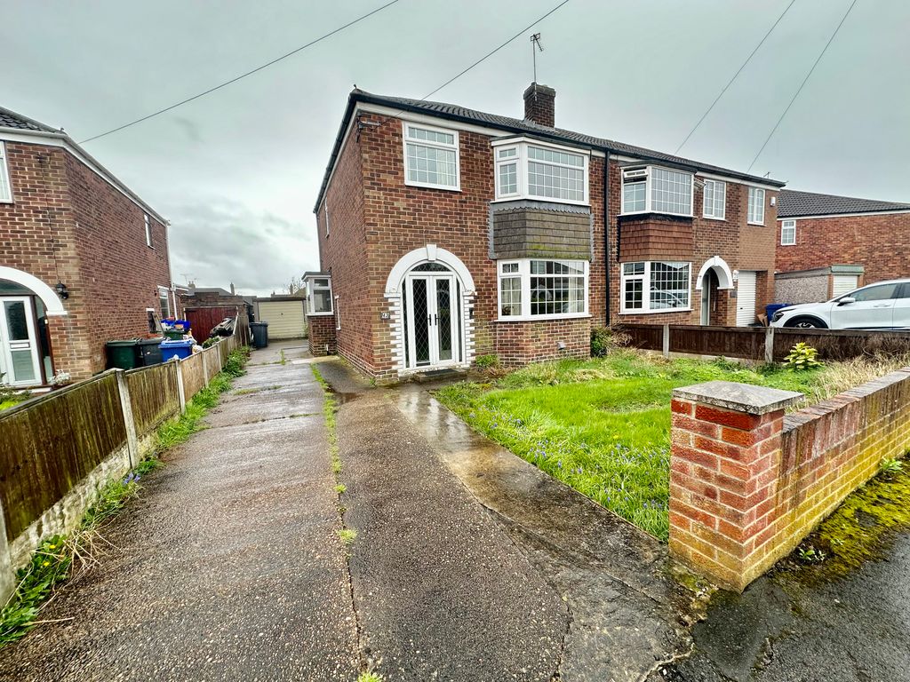 3 Bed Semi Detached House For Sale In St Oswalds Drive Edenthorpe