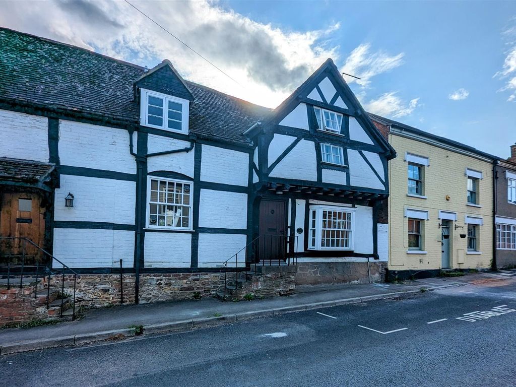 2 bed cottage for sale in High Street, Newent GL18 - Zoopla