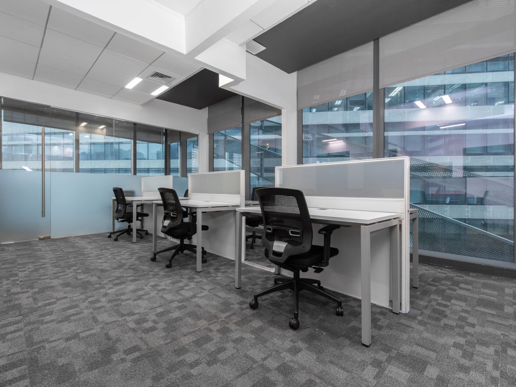 1st Floor, Beaconsfield Msa M40, Junction 2, Beaconsfield A355 Windsor ...