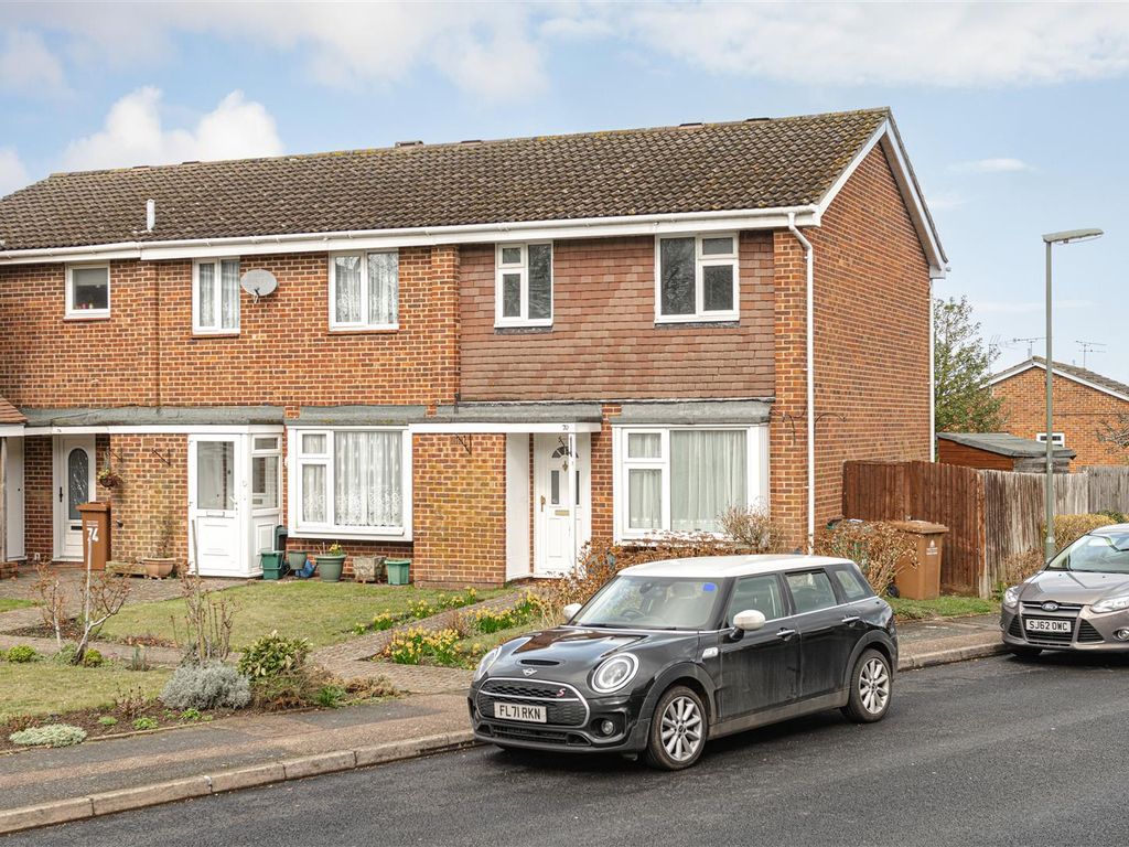 3 bed end terrace house for sale in Headley Grove, Tadworth KT20 - Zoopla