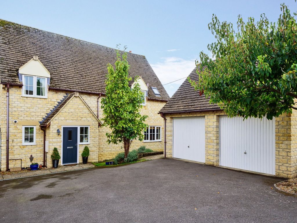 4 bed detached house for sale in More Hall Park, Randwick, Stroud ...