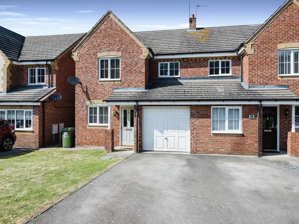 3 Bed Semi Detached House For Sale In Woodlands Grange Park