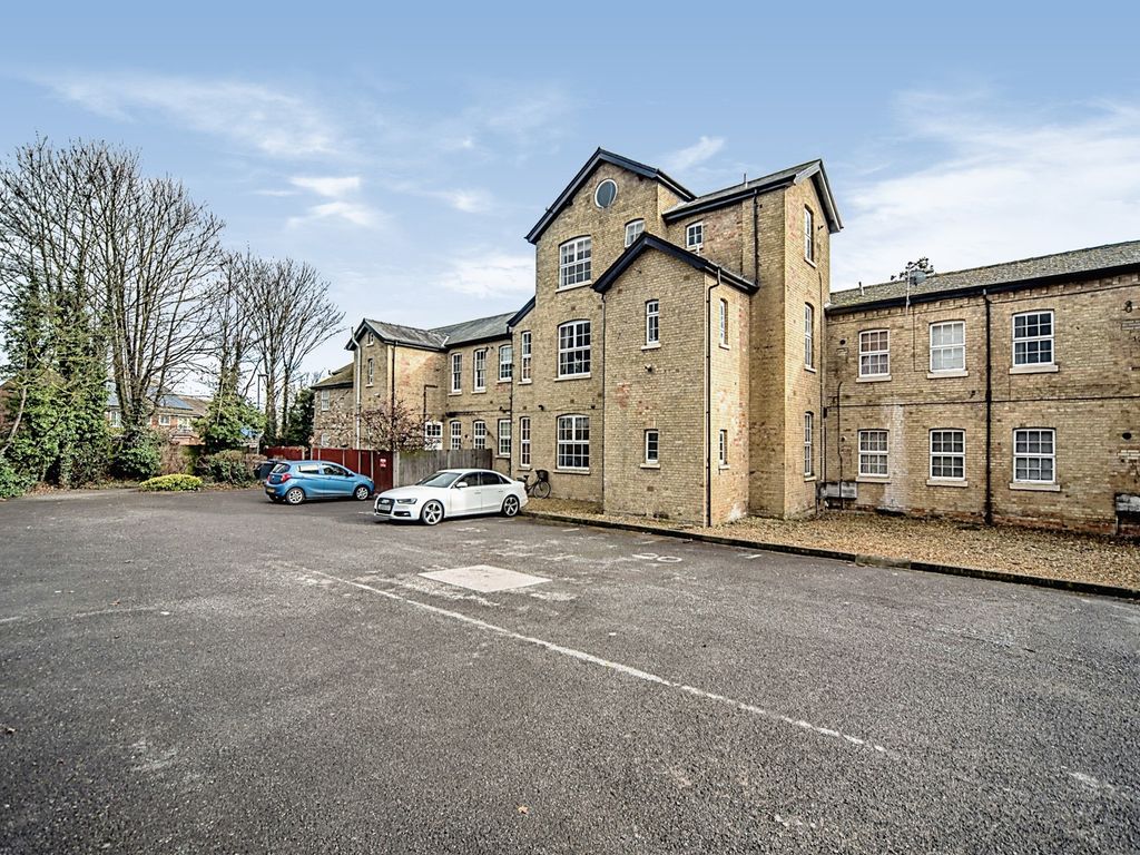 2 bed flat for sale in Linclare Place, Eaton Ford, St. Neots PE19 - Zoopla