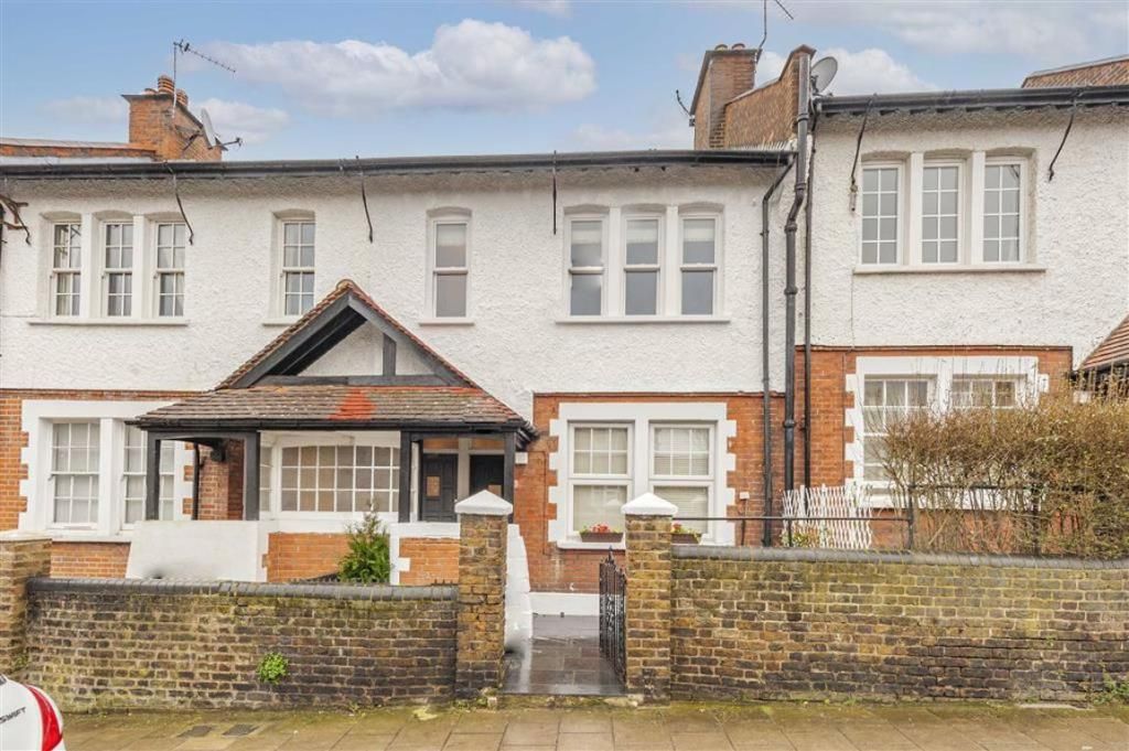 3 bed maisonette to rent in Lyham Road, London SW2, £2,000 pcm - Zoopla