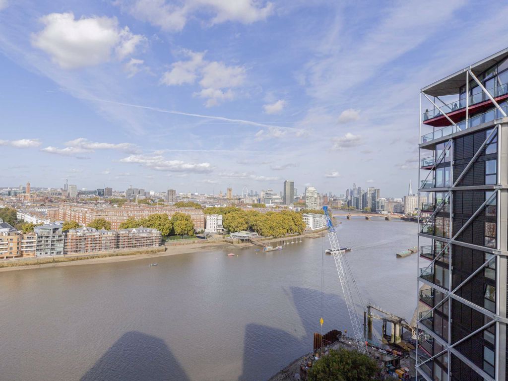 2 bed flat for sale in Riverlight Quay, London SW8 - Zoopla