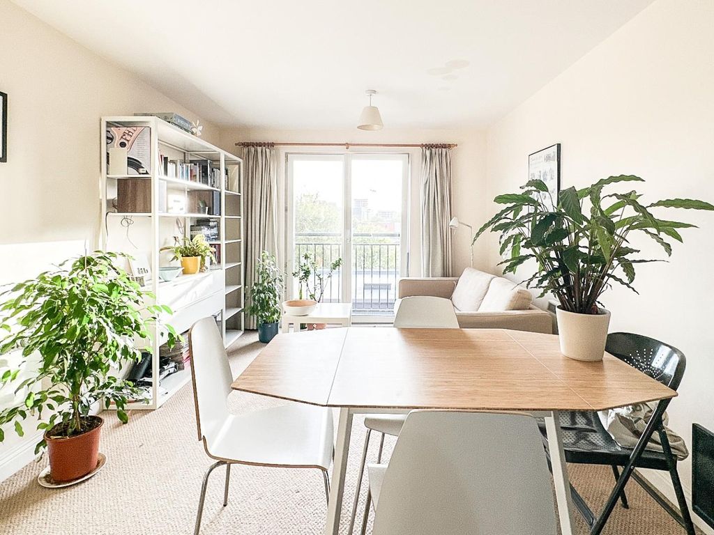 1 bed flat for sale in Squires Court, Bedminster Parade, Bristol BS3, £ ...