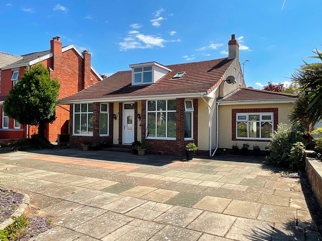 3 Bed Detached Bungalow For Sale In Liverpool Road Birkdale Southport