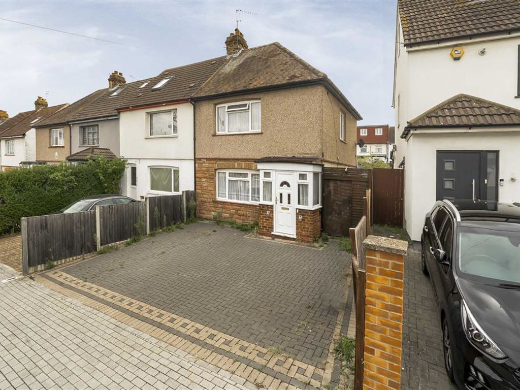 3 bed semi-detached house to rent in Clitterhouse Road, London NW2, £ ...
