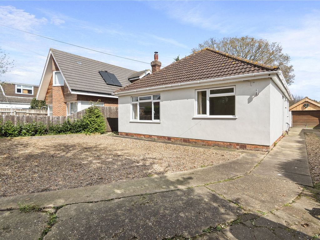 3 Bed Bungalow To Rent In Station Avenue New Waltham Lincolnshire