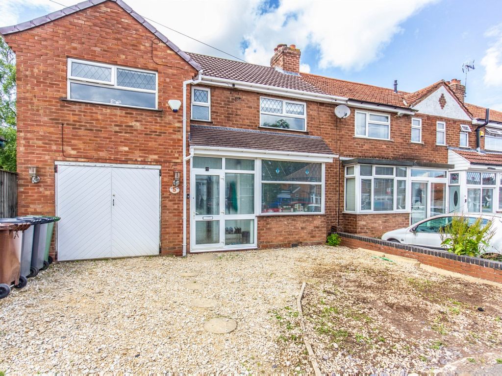 5 Bed End Terrace House For Sale In Barrington Road Rednal Birmingham