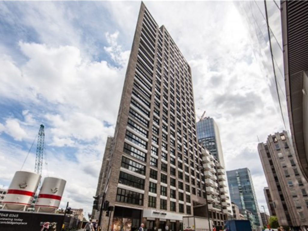 1 bed flat to rent in Aldgate Place, Wiverton Tower, Algate E1, £2,600 ...