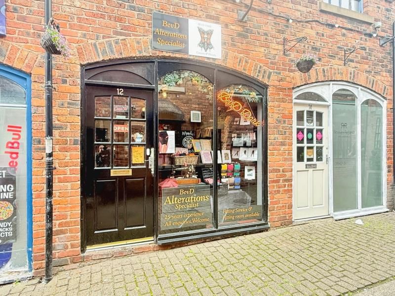 Shop 12, Jaxons Court, Hallgate, Wigan WN1, Retail premises to let, £ ...