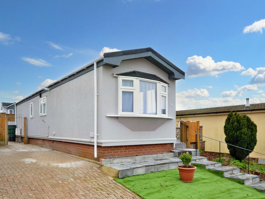 1 bed mobile/park home for sale in Yew Tree Park Homes, Charing TN27 ... 1 bed mobile/park home for sale in Yew Tree Park Homes, Charing TN27 ...