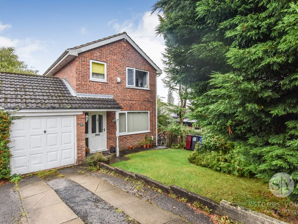 3 Bed Detached House For Sale In Osprey Close Blackburn Bb1 £220 000