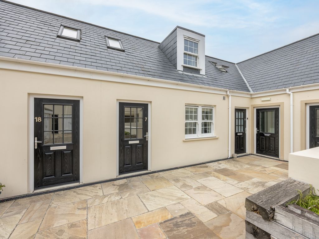 1 bed terraced house for sale in Le Grand Bouet, St. Peter Port ...