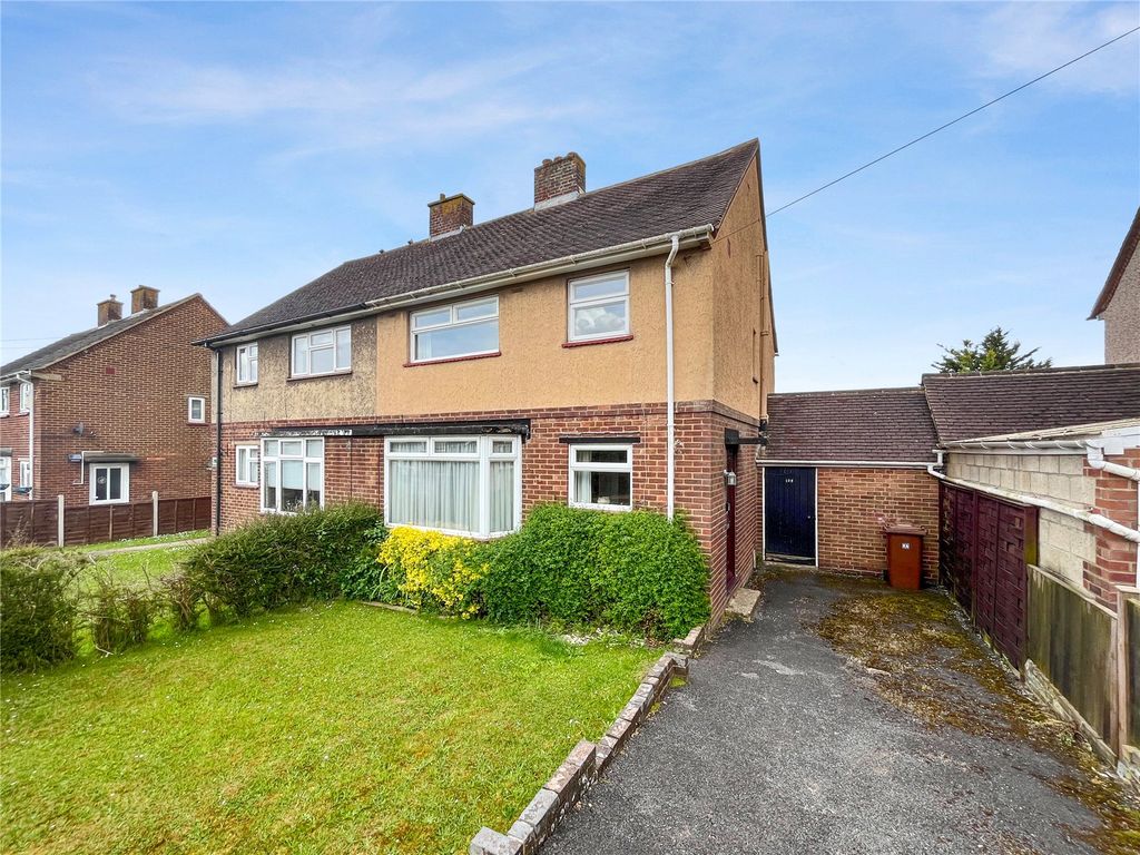 3 Bed Semi Detached House For Sale In Wayfield Road Chatham Medway