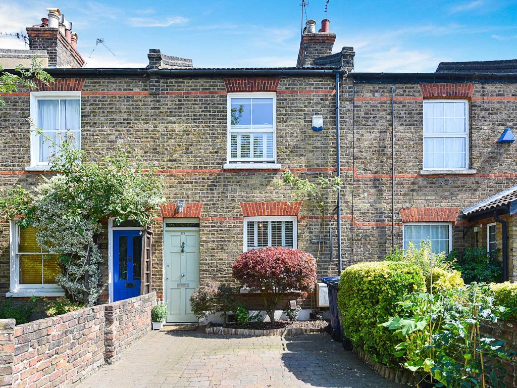 3 bed property for sale in Mountfield Road, London W5 - Zoopla