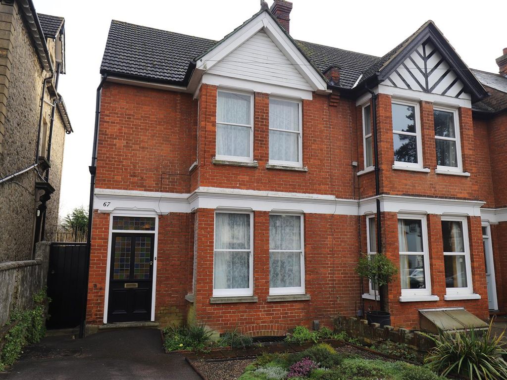 4 bed end terrace house for sale in Bower Mount Road, Maidstone ME16 ...