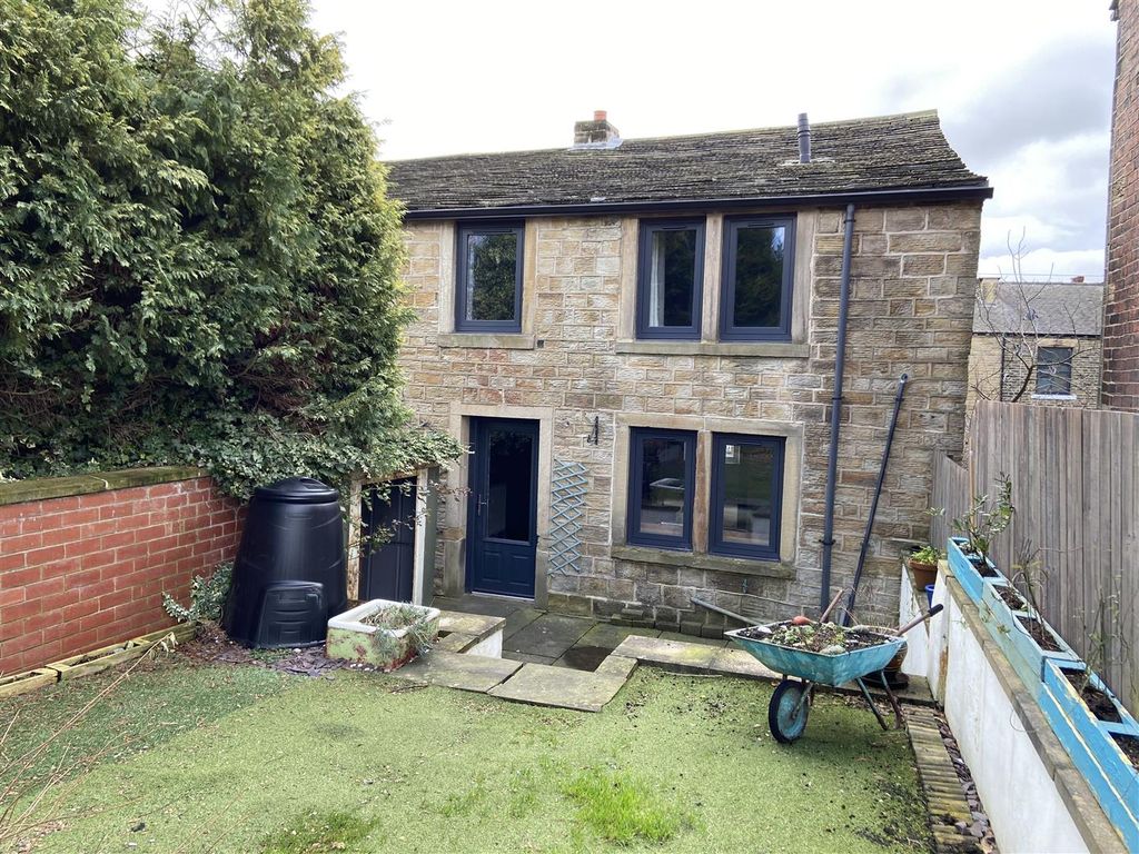 3 Bed Semi Detached House For Sale In Nab Lane Mirfield Wf14 £189 995