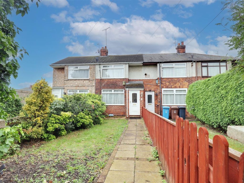 3 bed terraced house for sale in Hotham Drive, Hull HU5 - Zoopla