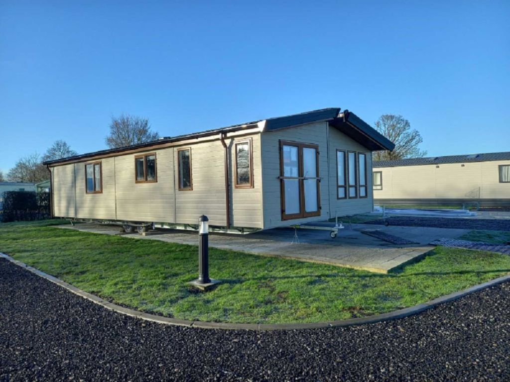 2 bed lodge for sale in Smallwood Hey Road, Preston PR3 - Zoopla