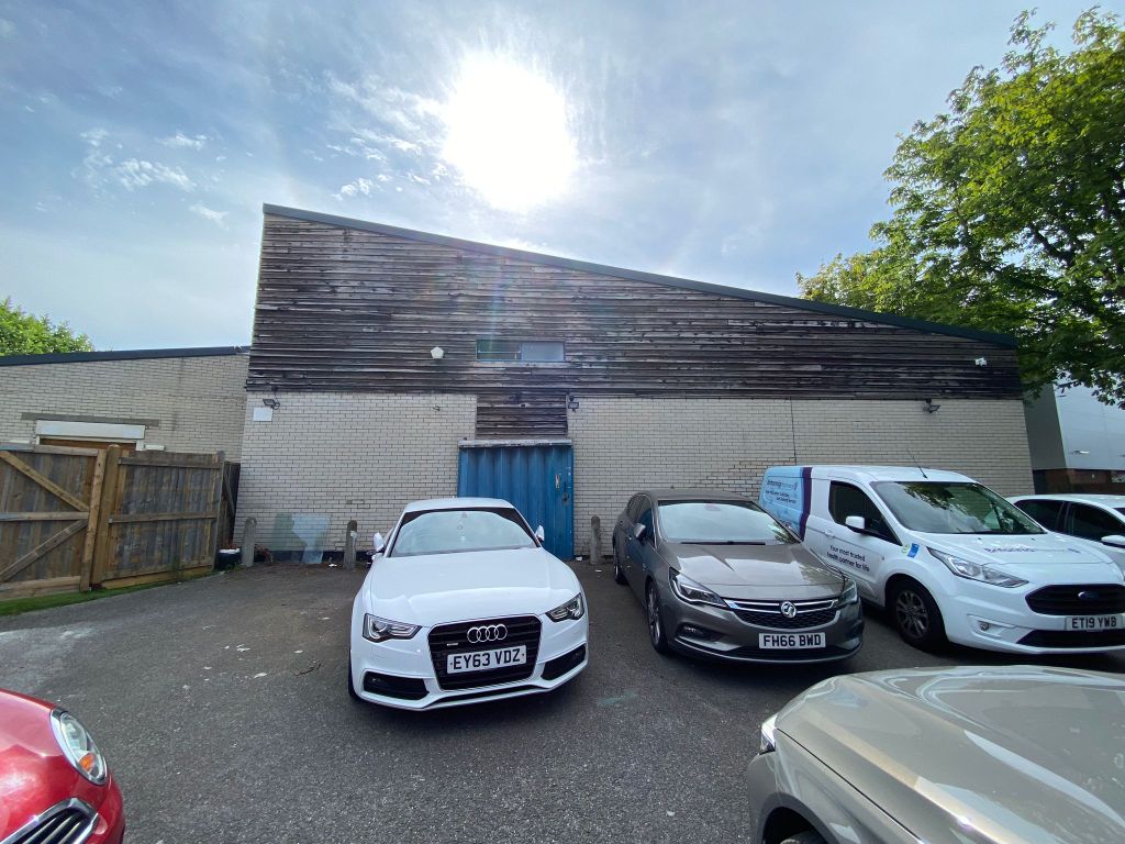 Industrial to let in Horns Road, Ilford IG2, £15,000 pa - Zoopla