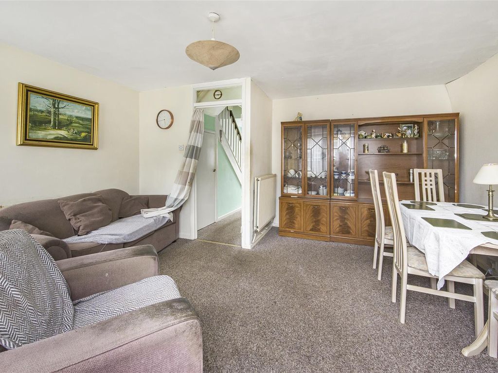 2 bed maisonette for sale in Rutland Gate, Belvedere DA17, £210,000 ...