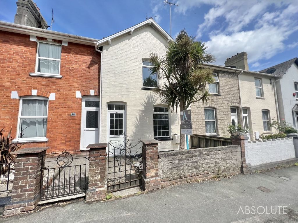 3 Bed End Terrace House For Sale In Lymington Road Torquay Devon Tq1
