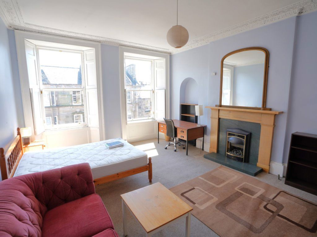 4 bed shared accommodation to rent in West Preston Street, Newington ...