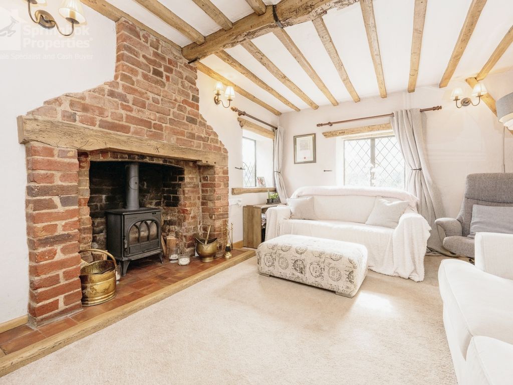 2 bed semi-detached house for sale in Shephall Green, Stevenage ...