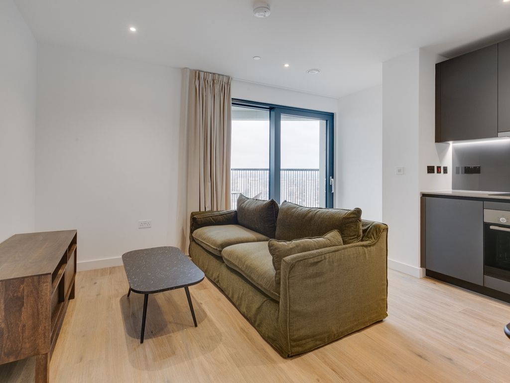 1 bed flat to rent in Riverstone Heights, Reed Avenue, Bromley By Bow E3, £2,095 pcm - Zoopla