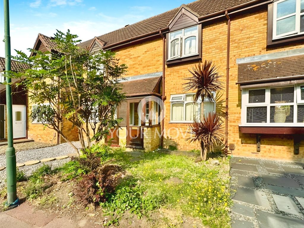 2 Bed Terraced House For Sale In Knights Manor Way Dartford Kent Da1