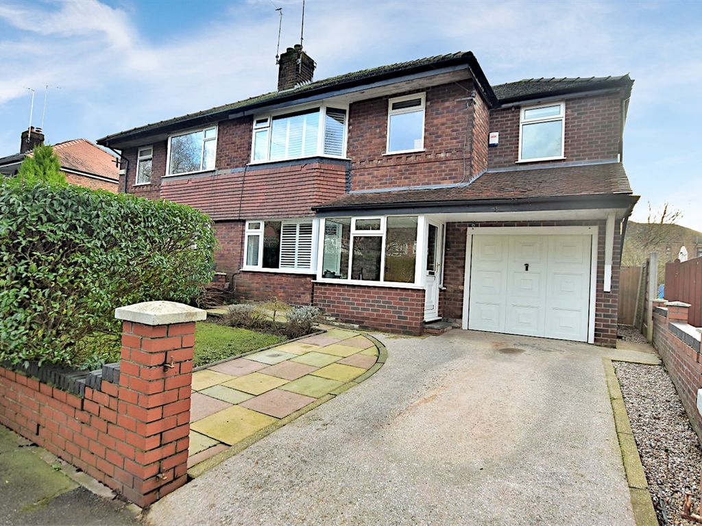 4 Bed Semi Detached House For Sale In Parrs Wood Road Didsbury