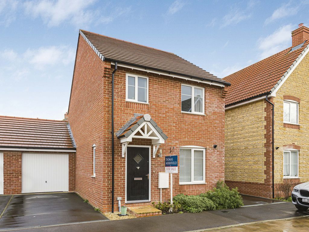 3 bed link detached house for sale in Chamomile Way, Didcot OX11, £ ...
