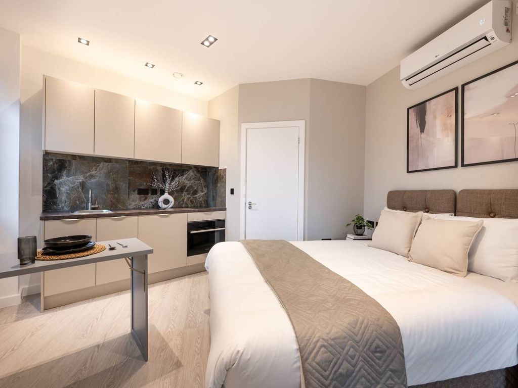 Studio to rent in Diff_Rent, Harrow On The Hill, Harrow HA1, £1,450 pcm ...