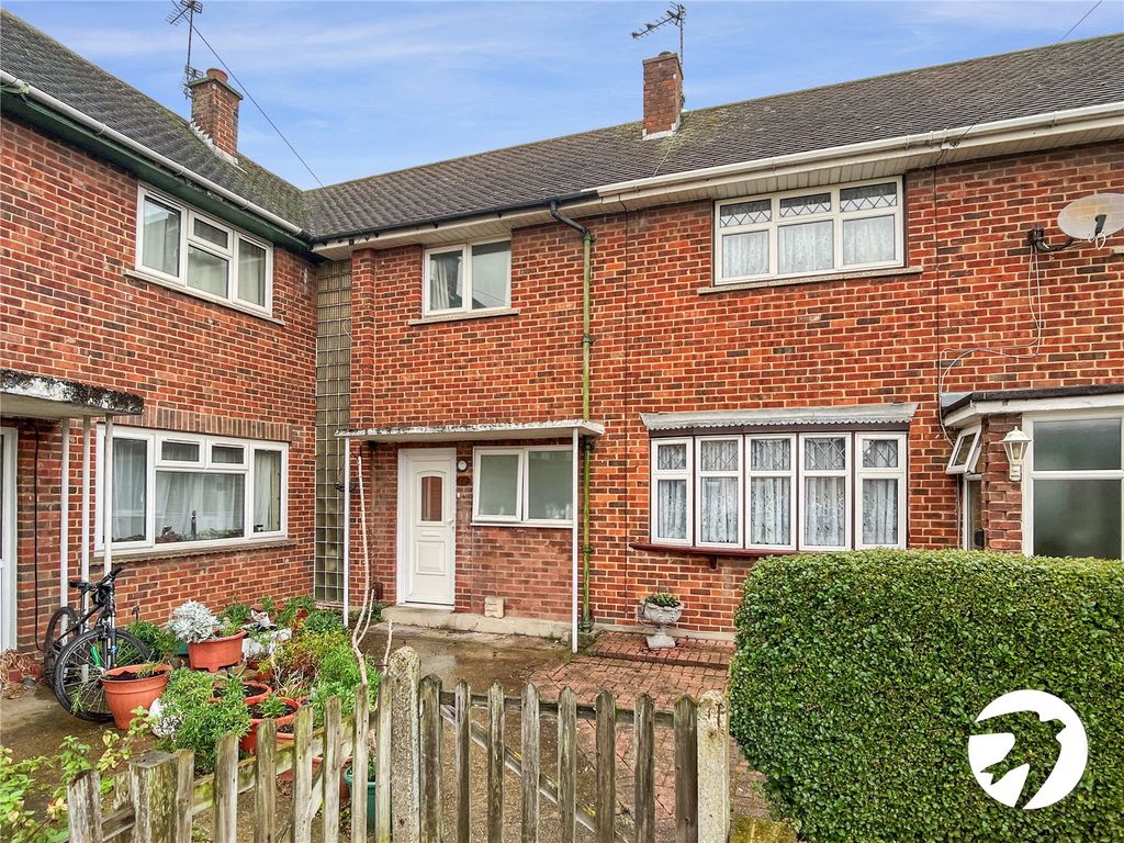 3 Bed Terraced House For Sale In Attlee Drive Dartford Kent Da1 £