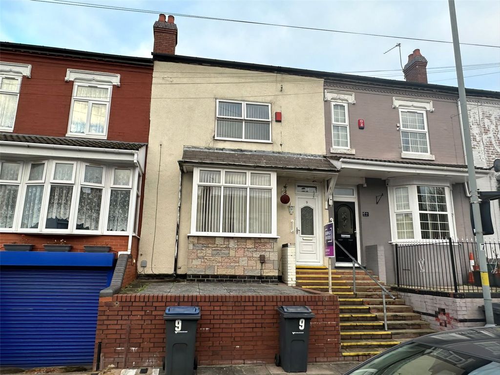 3 Bed Terraced House For Sale In Hugh Road Birmingham West Midlands