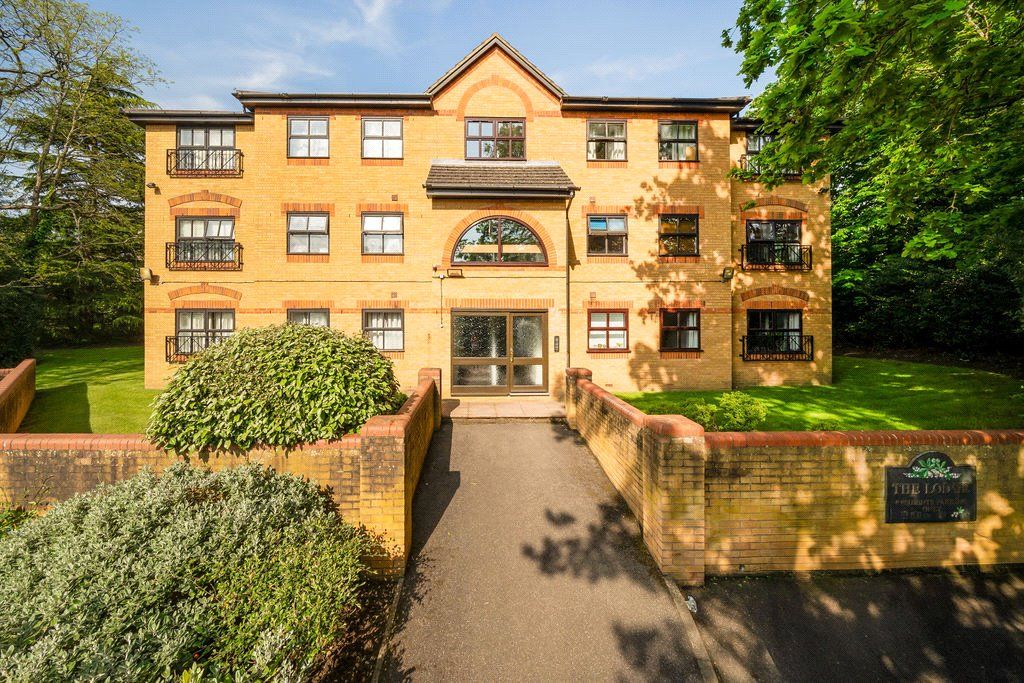 2 bed flat for sale in Orphanage Road, Watford, Hertfordshire WD24, £ ...