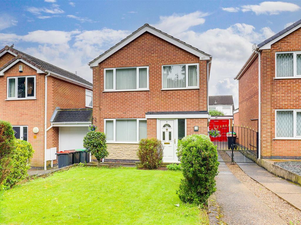 3 bed detached house for sale in Tyne Gardens, Hucknall ...