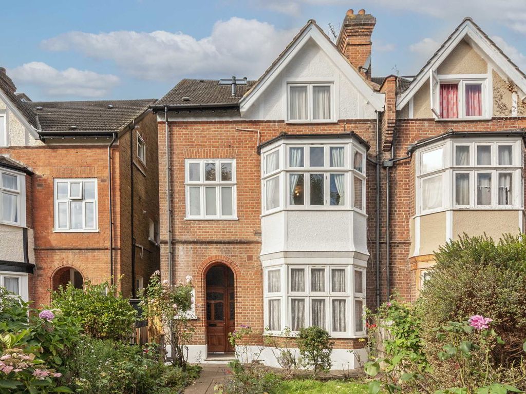 1 bed flat for sale in Thrale Road, London SW16, £375,000 - Zoopla