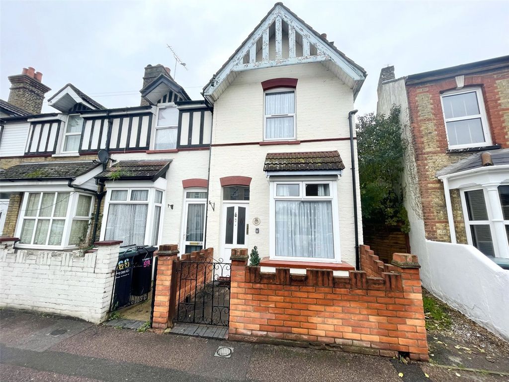 3 bed end terrace house for sale in All Saints Road, Northfleet, Kent DA11 - Zoopla