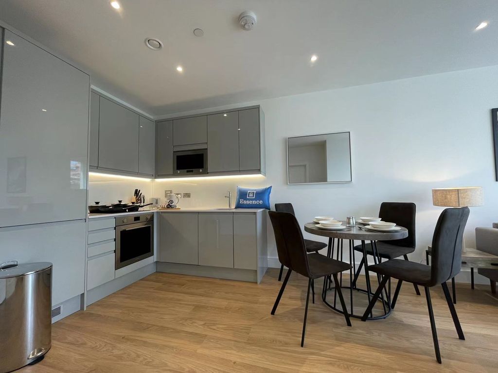 1 bed flat to rent in West Timber Yard, 146 Hurst Street B5, £1,200 pcm - Zoopla
