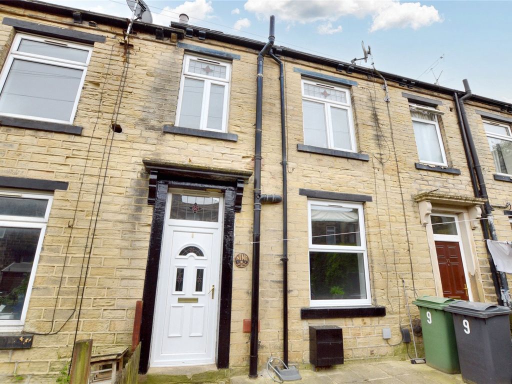 2 Bed Terraced House For Sale In Prospect Square Farsley Pudsey West