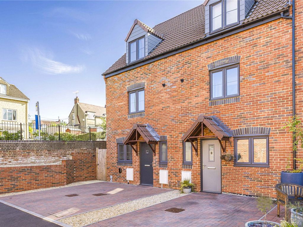 New home, 4 bed end terrace house for sale in Greenaways, Ebley, Stroud ...